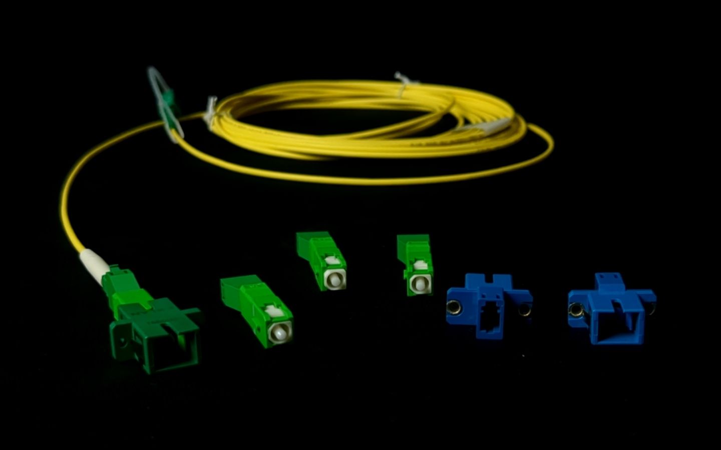 En vidéo : nos raccords hybrides LCA/SCA et LC - FOLAN